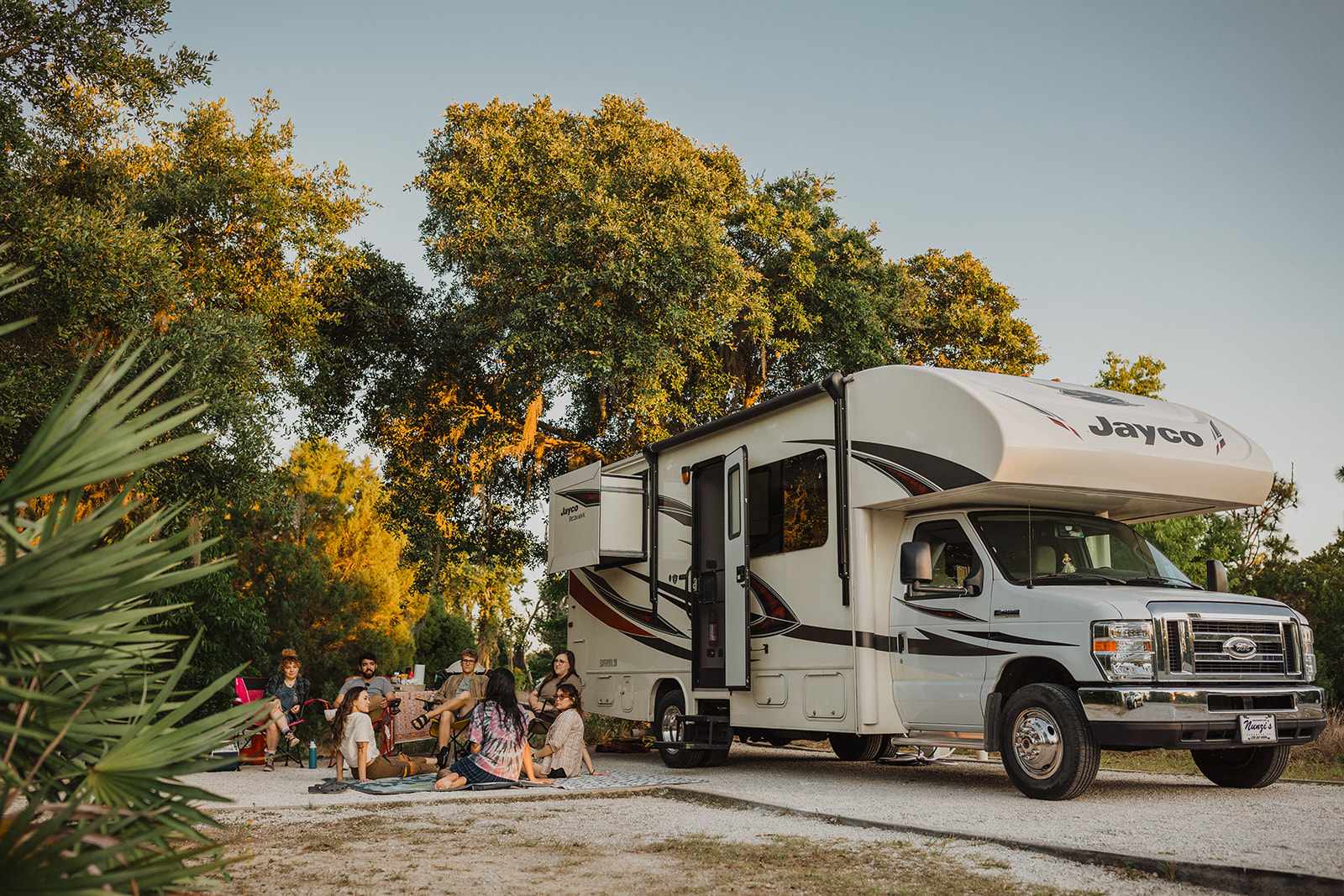 The best and smallest fifth wheel campers | Outdoorsy.com