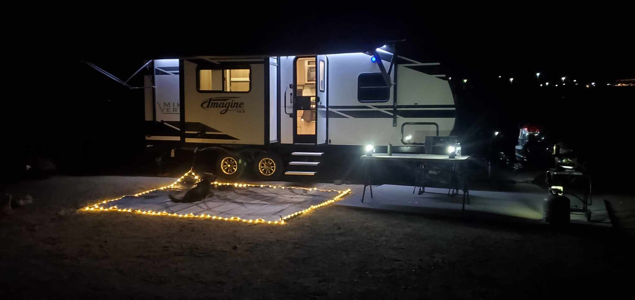 10 best SUVs for towing a travel trailer | Outdoorsy.com